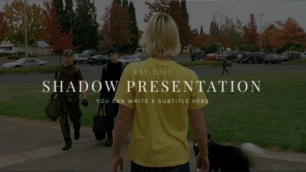 SHADOW PRESENTATION | Genially